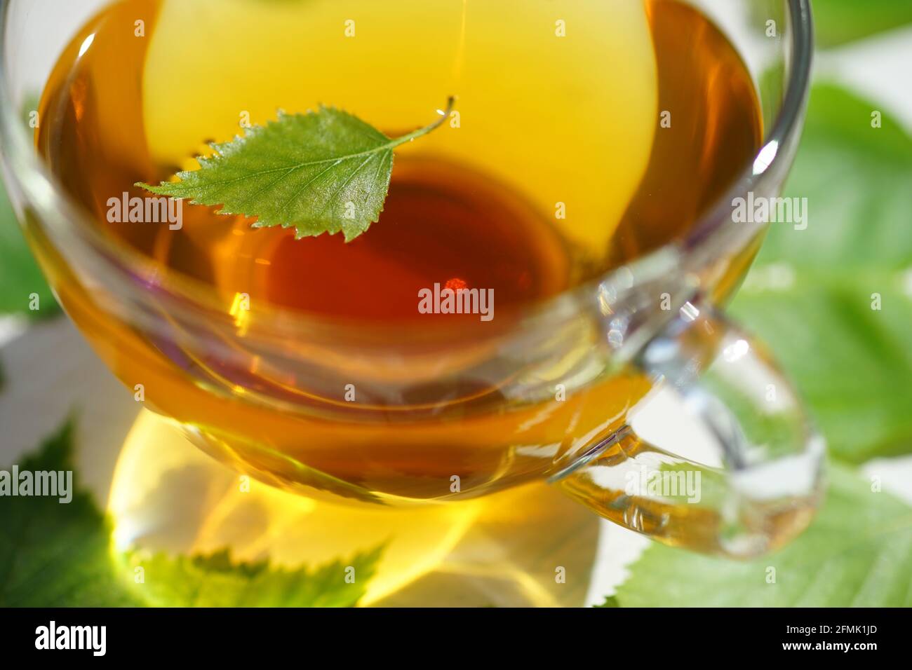 Birkenblätter Tee Stockfotos und -bilder Kaufen - Alamy
