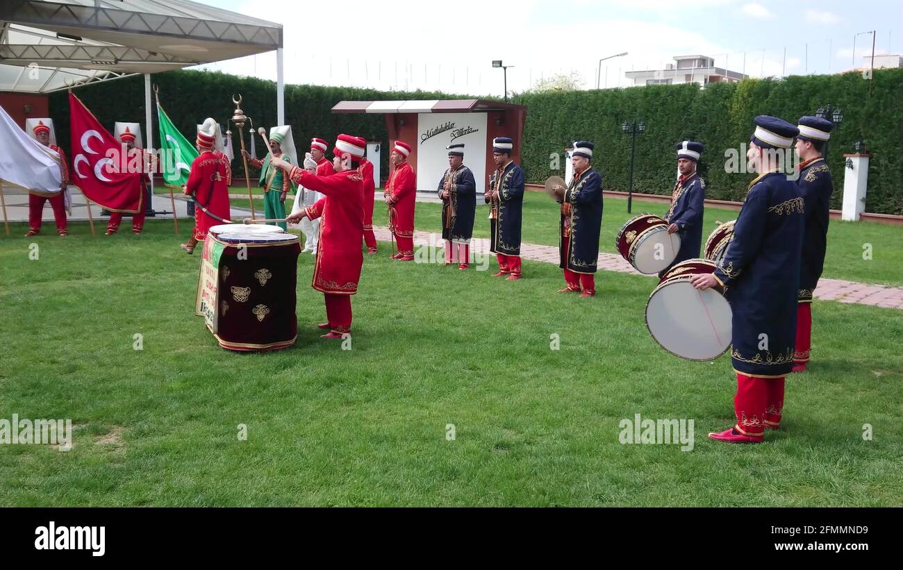 Mehter band -Fotos und -Bildmaterial in hoher Auflösung – Alamy