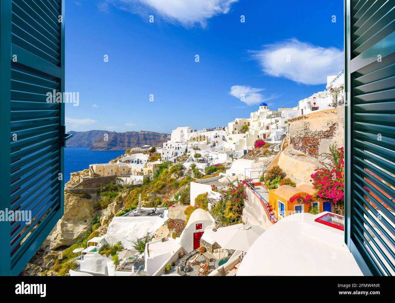 Griechenland fensterkuppelfenster -Fotos und -Bildmaterial in hoher Auflösung – Alamy