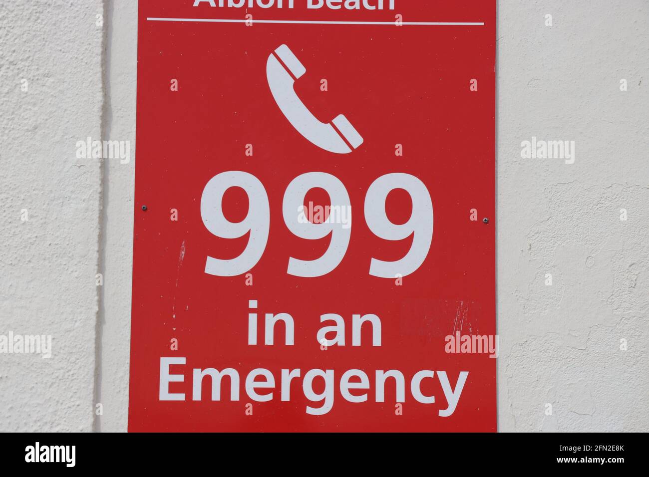 999 zeichen anrufen -Fotos und -Bildmaterial in hoher Auflösung – Alamy