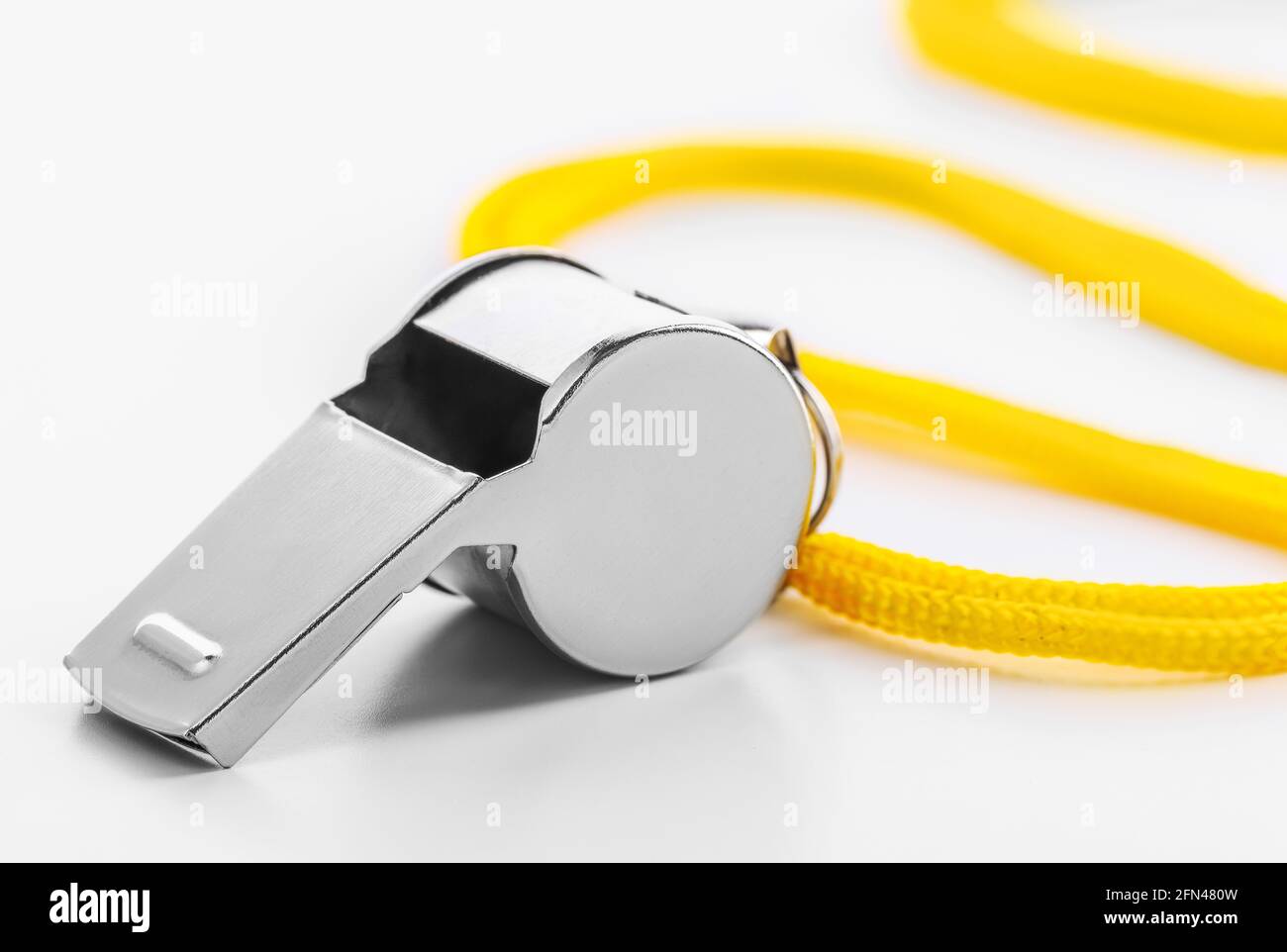 Trainer mit pfeife -Fotos und -Bildmaterial in hoher Auflösung – Alamy