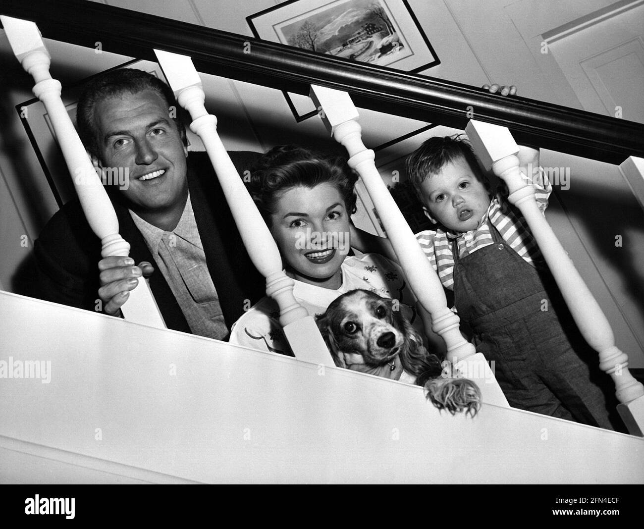 Esther williams husband -Fotos und -Bildmaterial in hoher Auflösung – Alamy