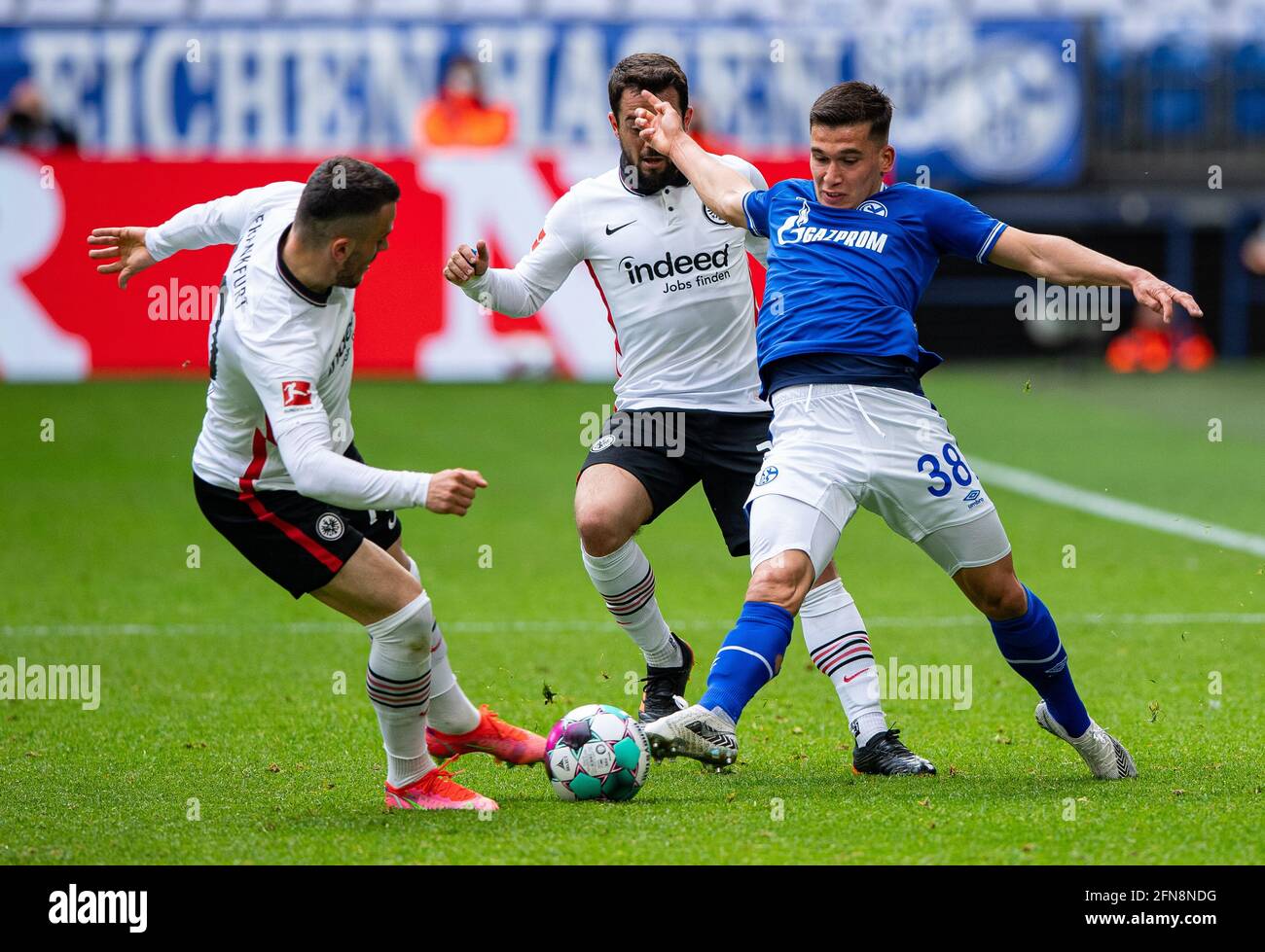 Gelsenkirchen, Deutschland. Mai 2021. Fußball: Bundesliga, FC Schalke 04 - Eintracht Frankfurt ...