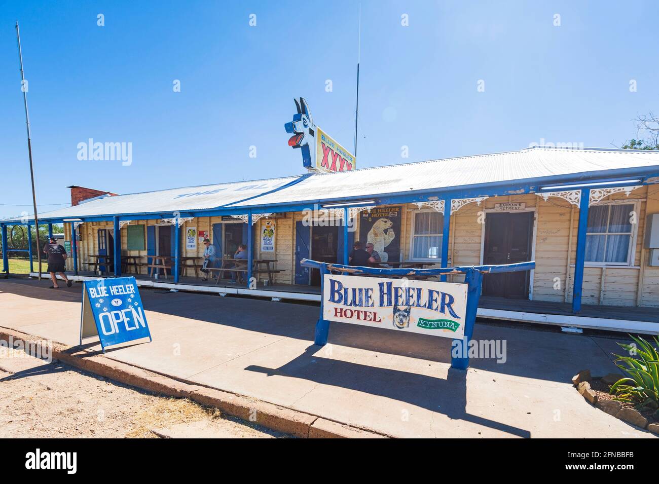 Das blue heeler hotel -Fotos und -Bildmaterial in hoher Auflösung – Alamy
