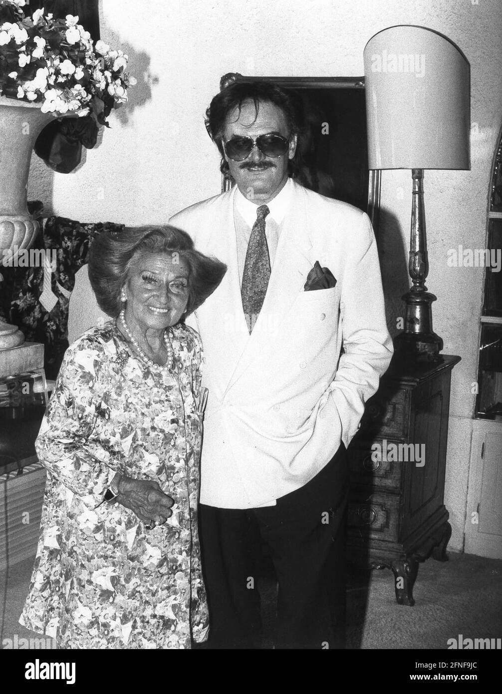 Mother of the fashion designer rudolph moshammer -Fotos und ...