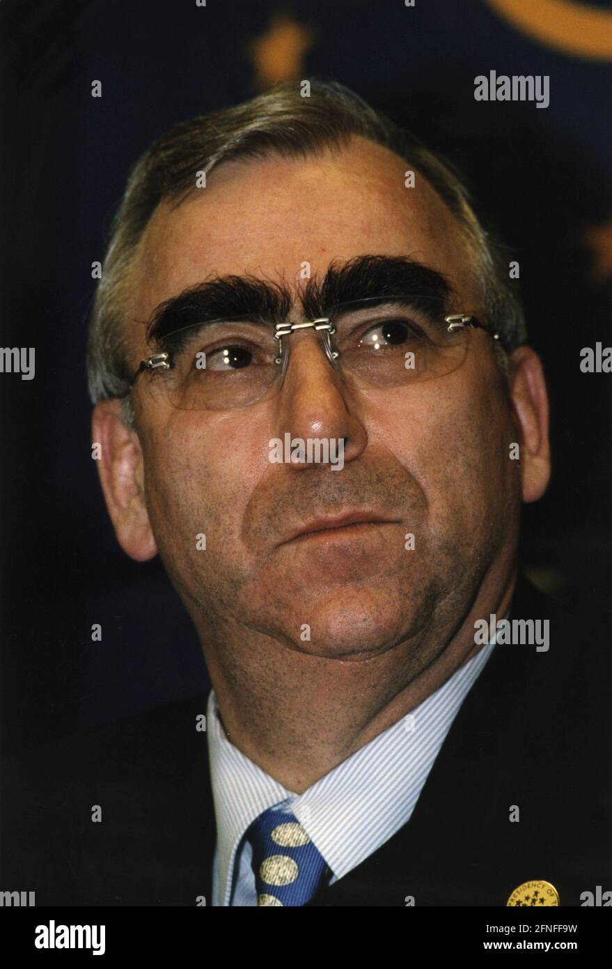 Der Bundesfinanzminister und CSU-Vorsitzende Theodor Waigel bei einer ...