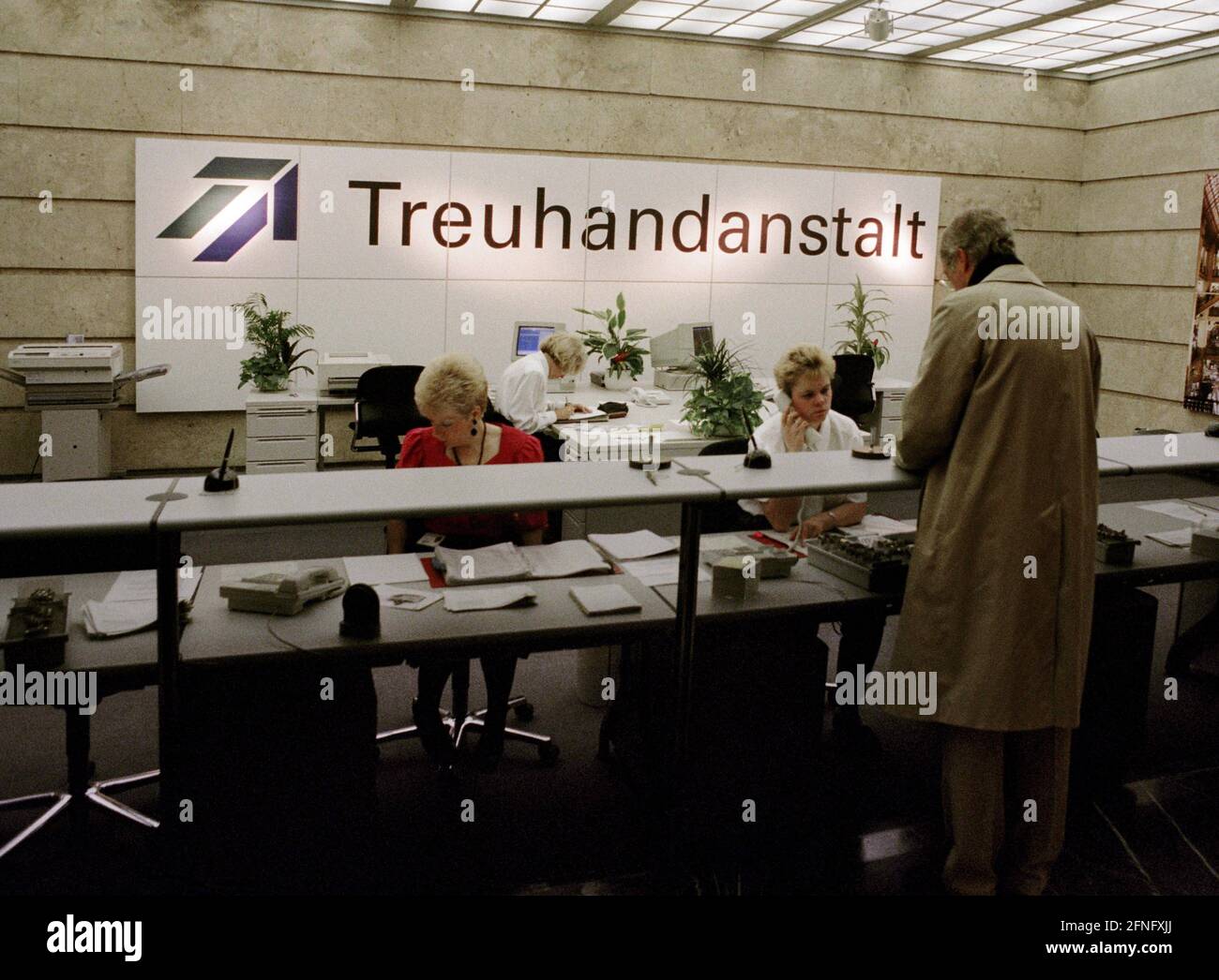 Ddr unternehmen -Fotos und -Bildmaterial in hoher Auflösung – Alamy