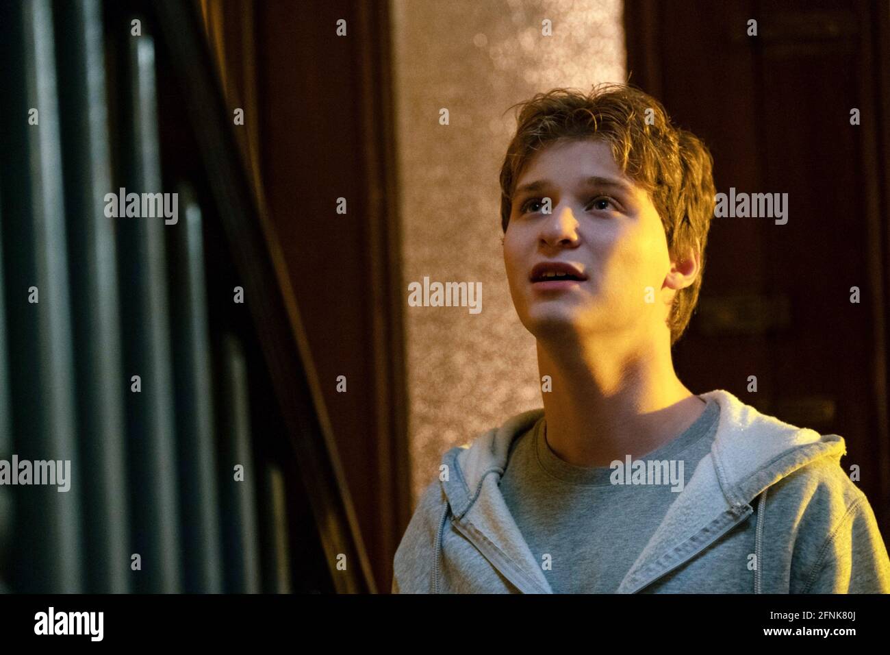 DIE FRAU IM FENSTER, Fred Hechinger, 2021. ph: Melinda Suen Gordon ...