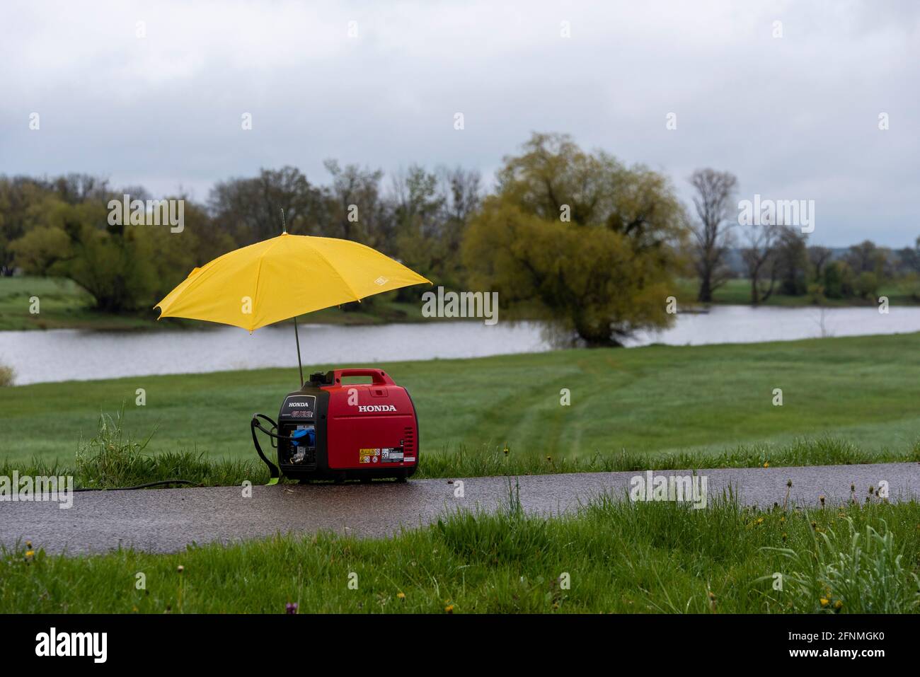Wehr wehrt wasser -Fotos und -Bildmaterial in hoher Auflösung – Alamy