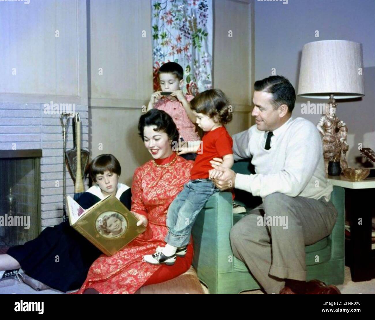 Shirley temple child -Fotos und -Bildmaterial in hoher Auflösung – Alamy