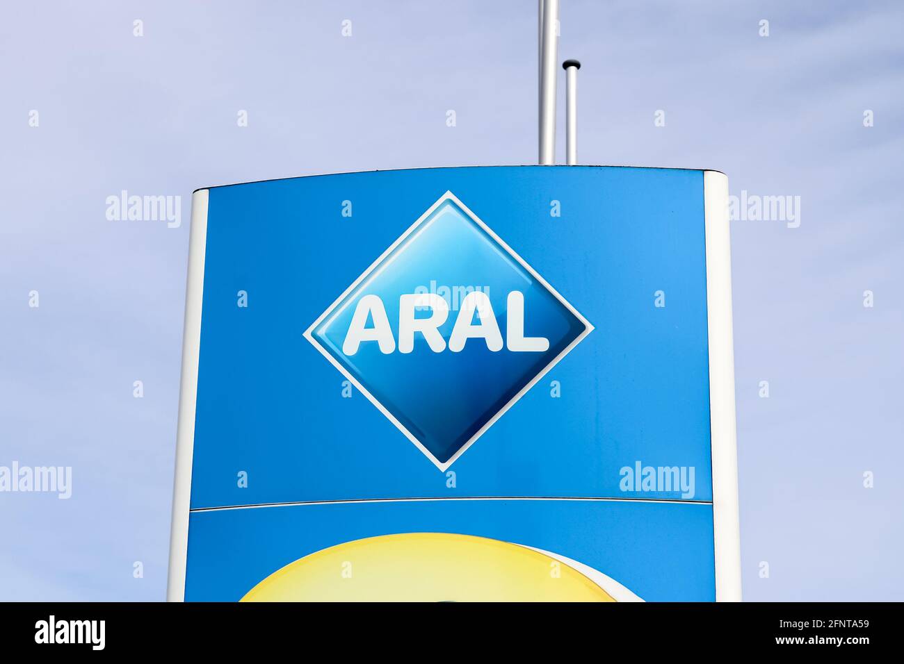 Aral Tankstelle Stockfotos und -bilder Kaufen - Alamy