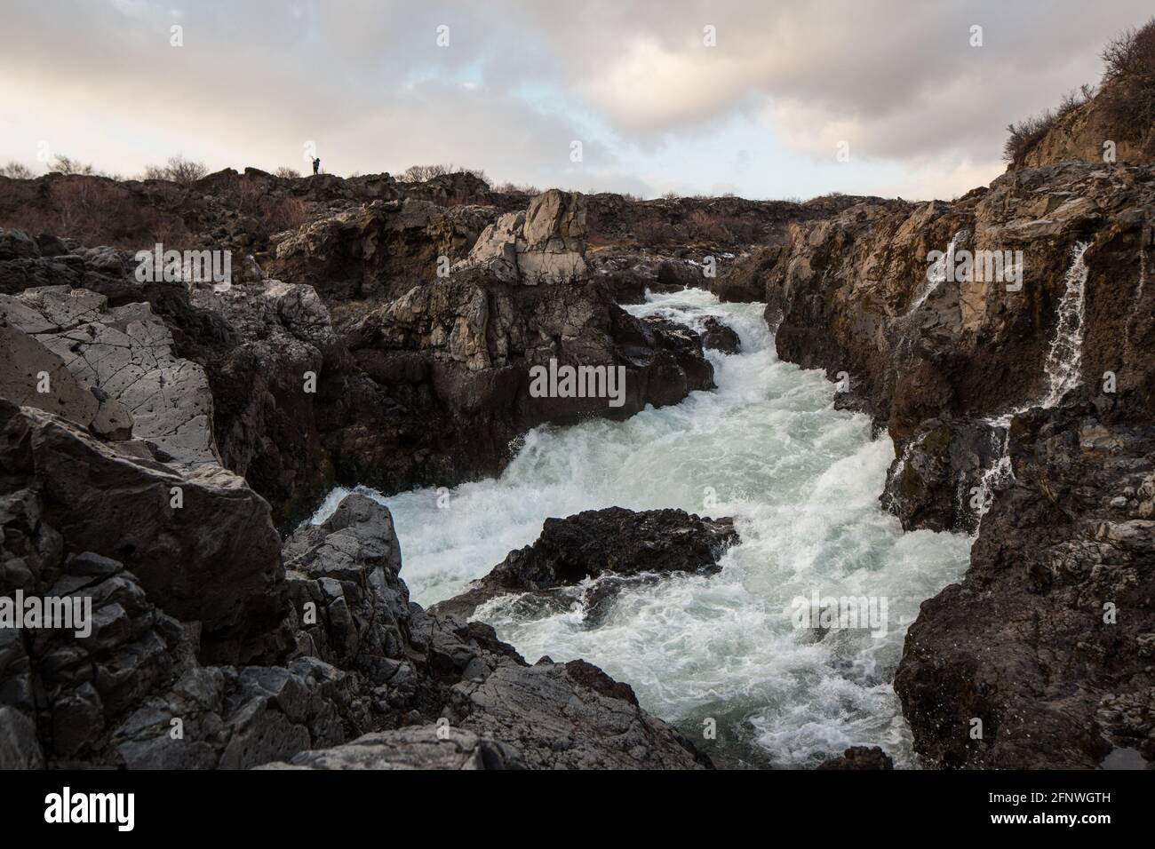 Iceland waterfall husafell -Fotos und -Bildmaterial in hoher Auflösung ...
