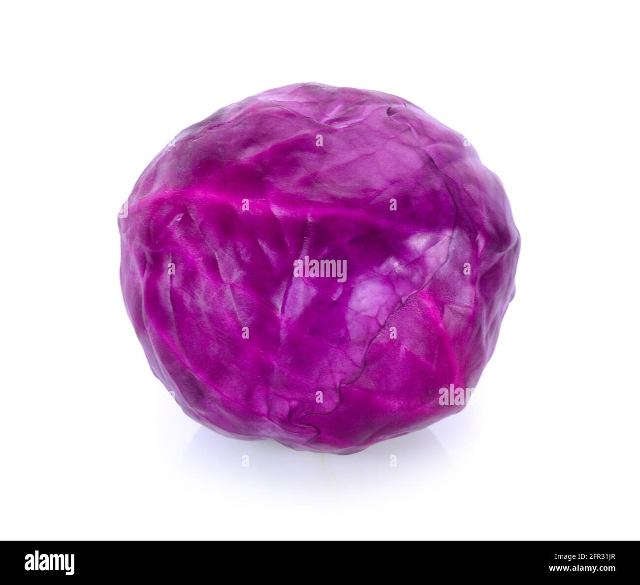 Violetter kohl freigestellt -Fotos und -Bildmaterial in hoher Auflösung ...