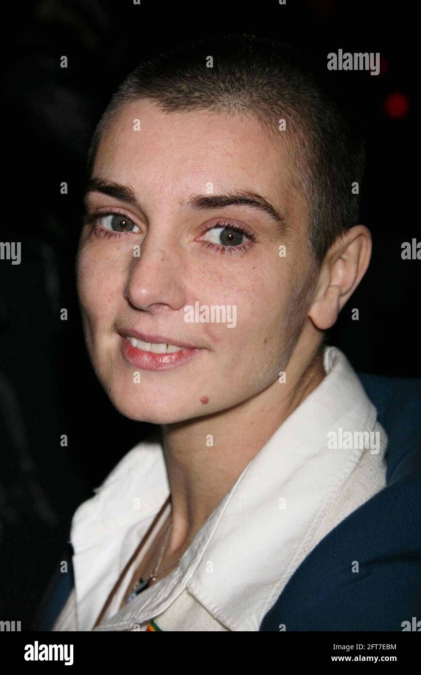 Sinead oconnor and late -Fotos und -Bildmaterial in hoher Auflösung – Alamy