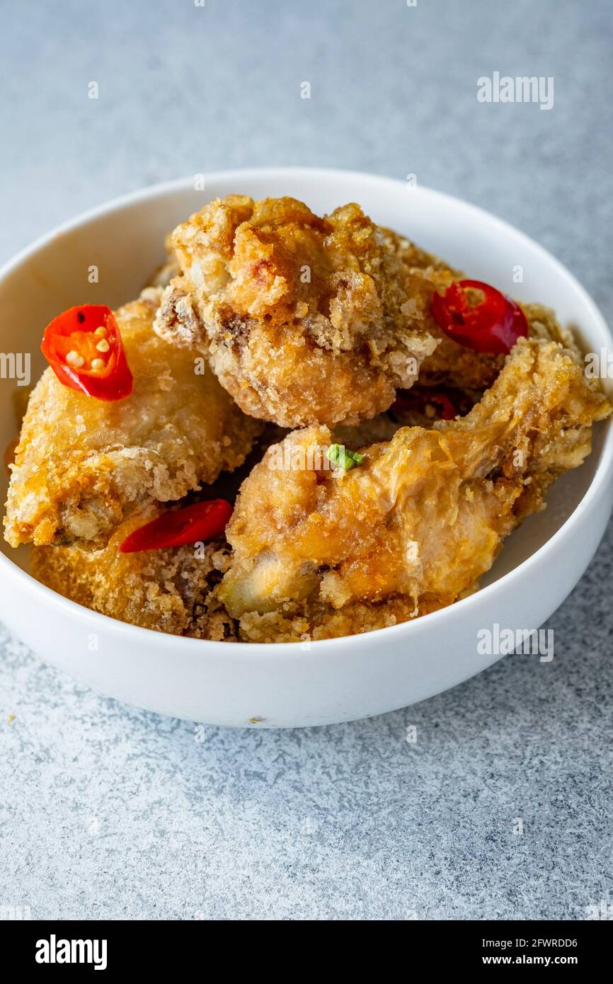 Knusprige luft -Fotos und -Bildmaterial in hoher Auflösung – Alamy