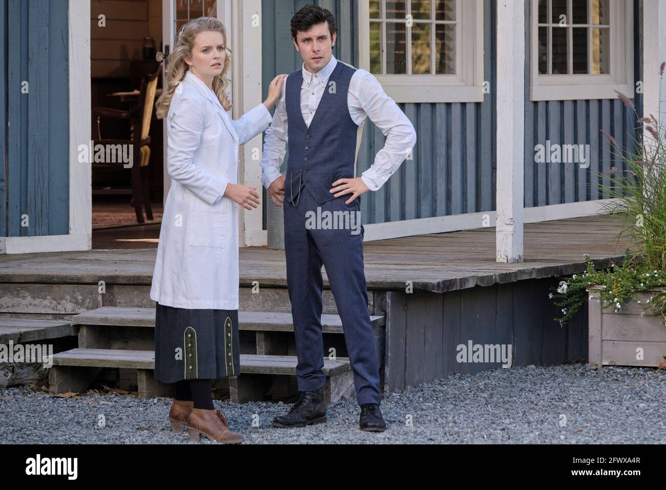 WENN DAS HERZ RUFT, von links: Andrea Brooks, James Drew Dean, A Parade ...