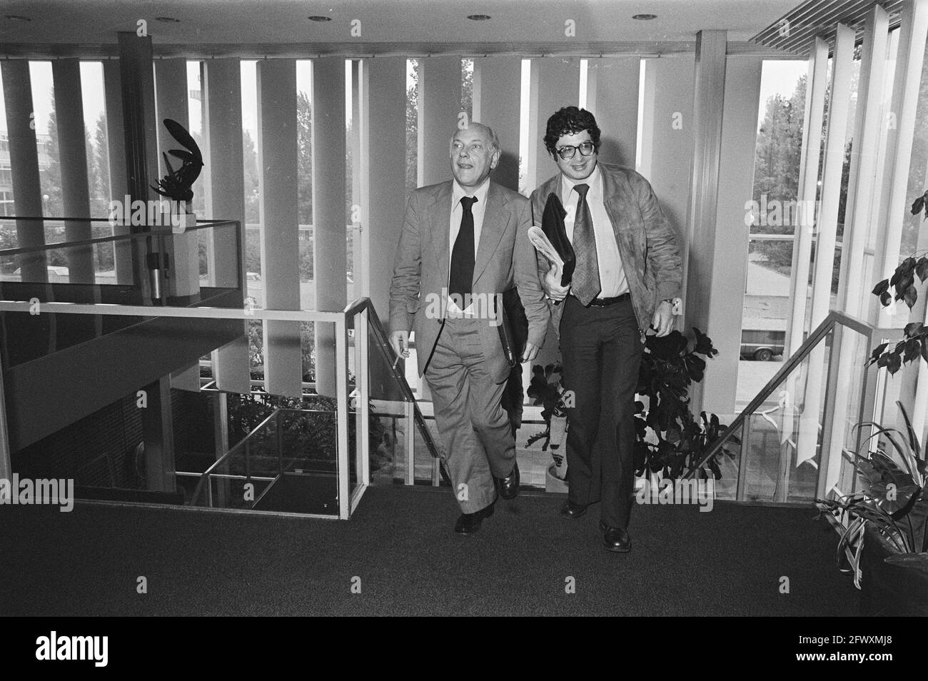 Fraktionsvorsitzender van thijn Schwarzweiß-Stockfotos und -bilder - Alamy