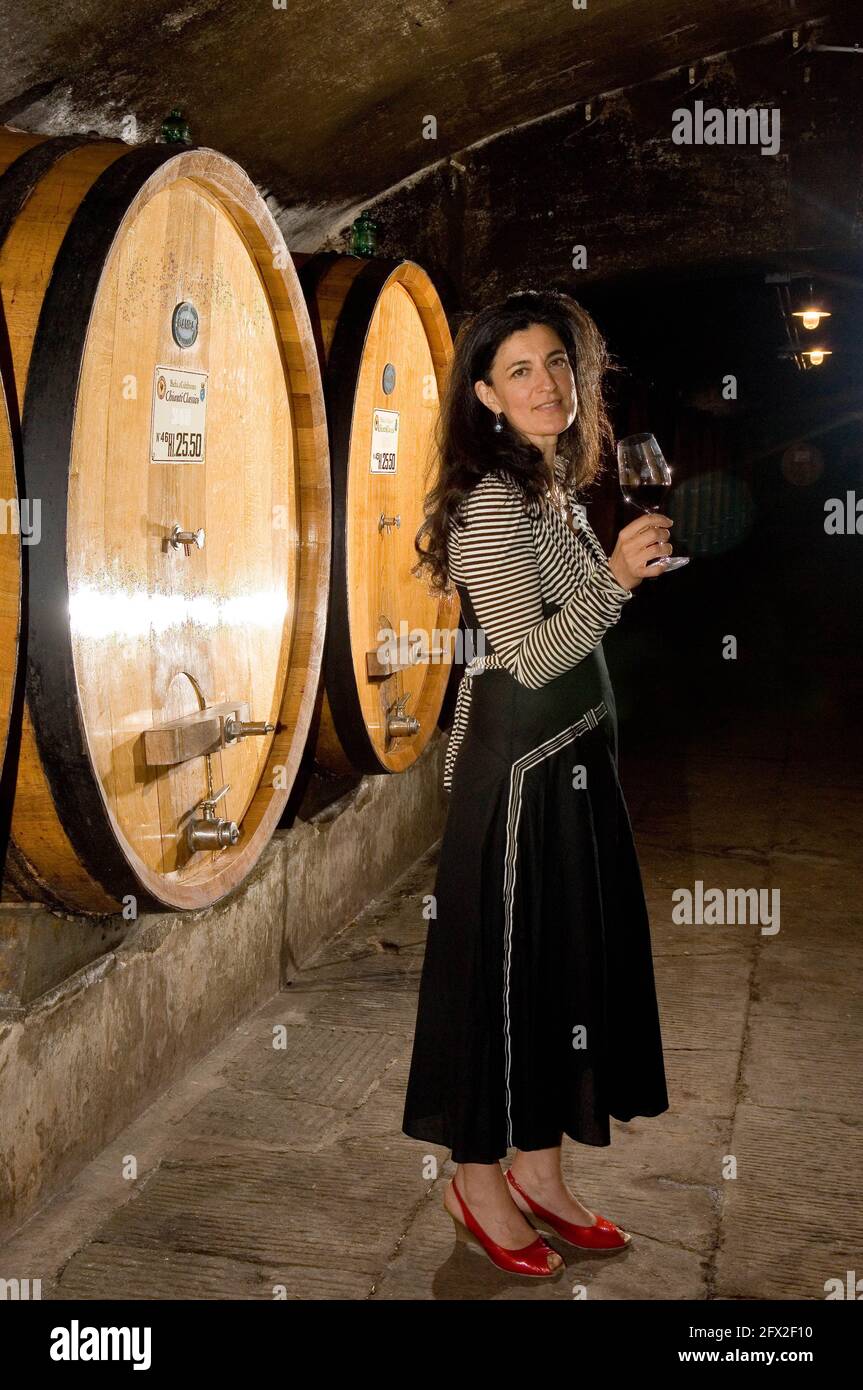 Emanuela stucchi prinetti -Fotos und -Bildmaterial in hoher Auflösung ...