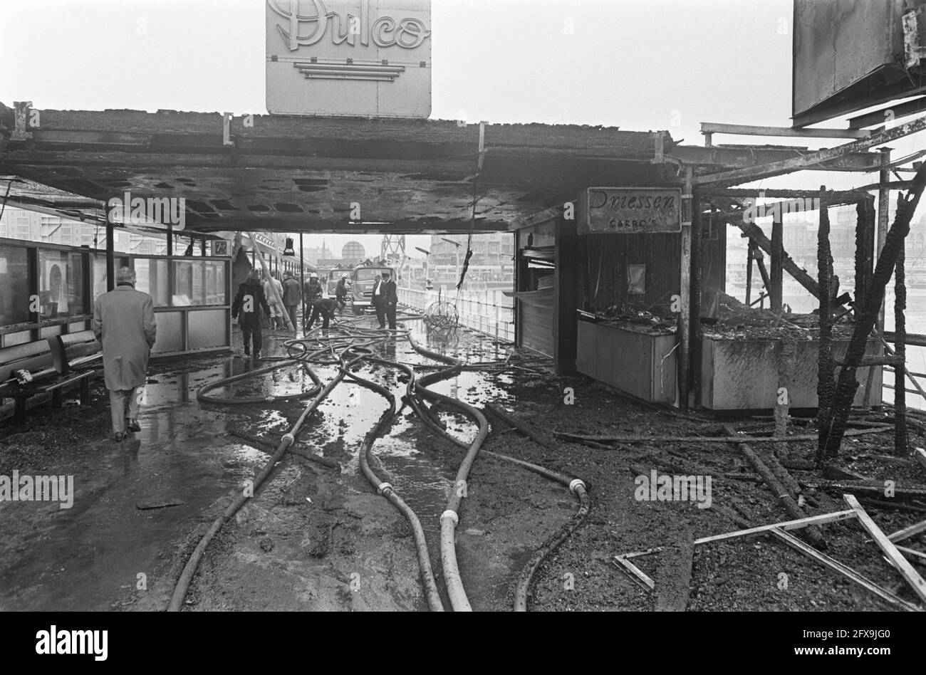 Feuer auf Pier von Scheveningen. Auf dem Hauptpier brannten die ...
