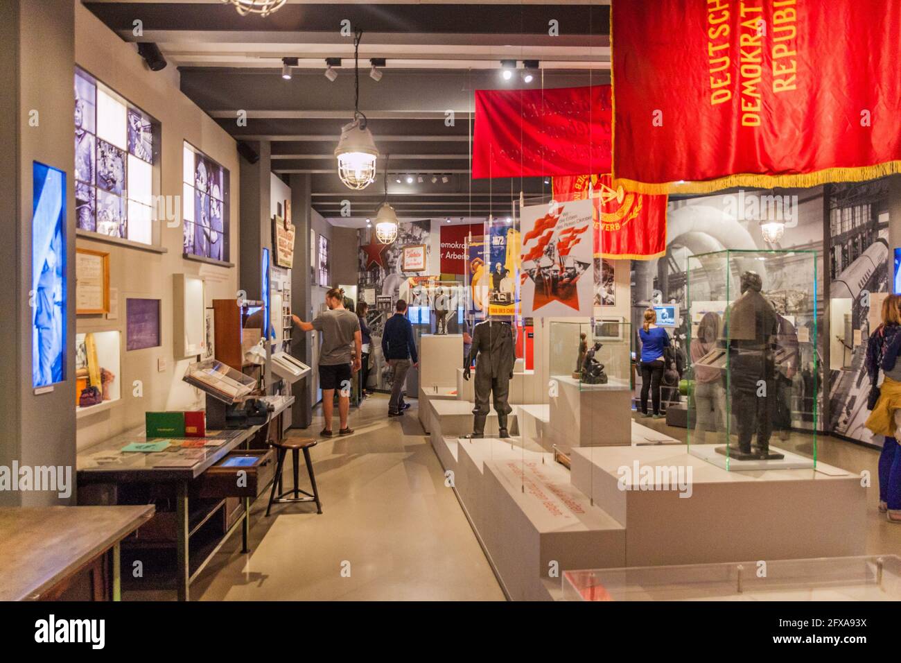 BERLIN, DEUTSCHLAND - 12. AUGUST 2017: Interieur des Alltags im DDR ...