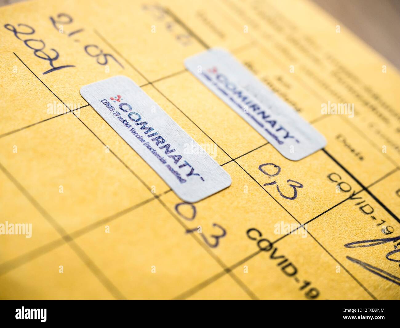 Carte jaune -Fotos und -Bildmaterial in hoher Auflösung - Seite 2 - Alamy