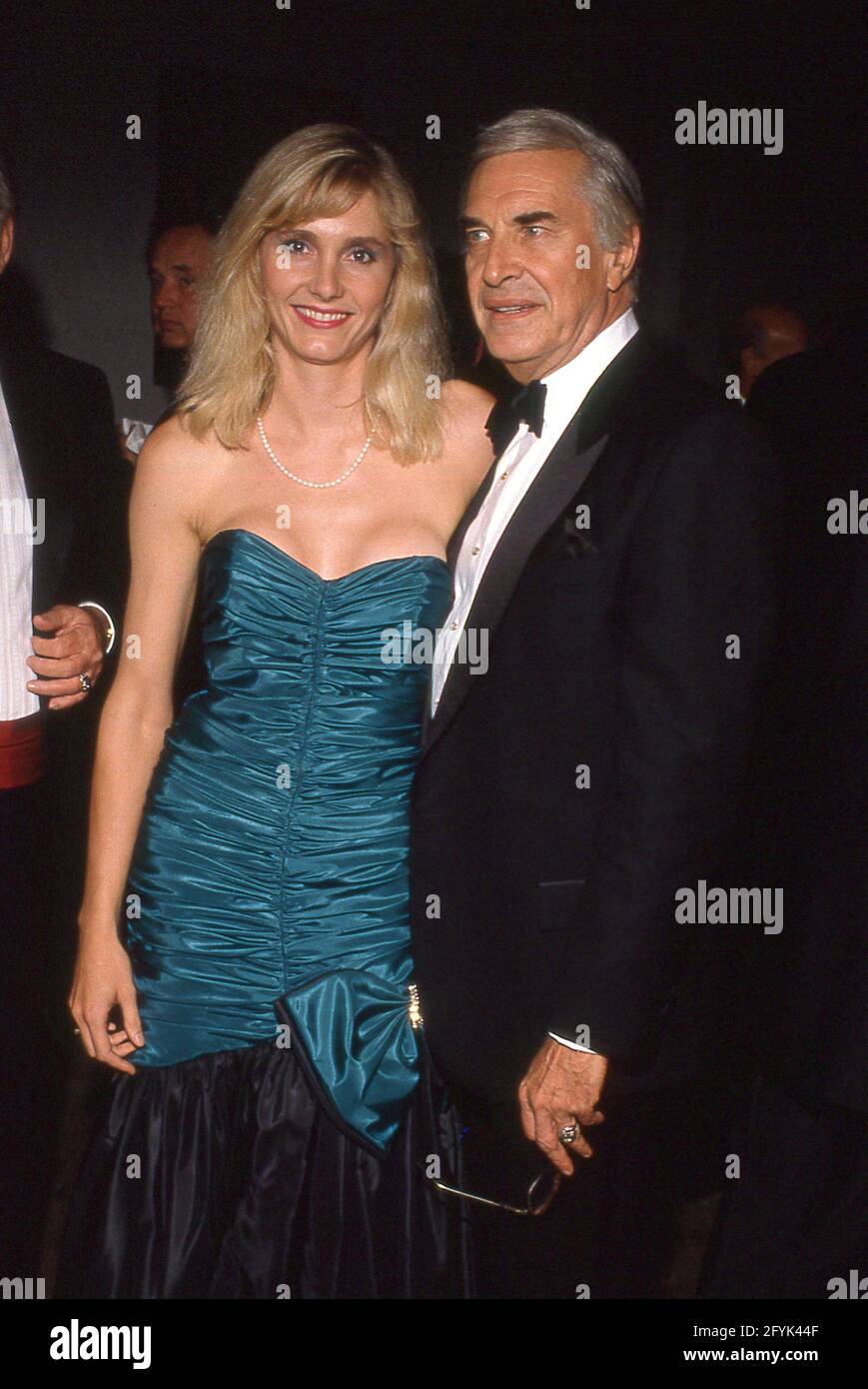 Martin Landau und Gretchen Becker Juli 1989 Quelle: Ralph Dominguez ...