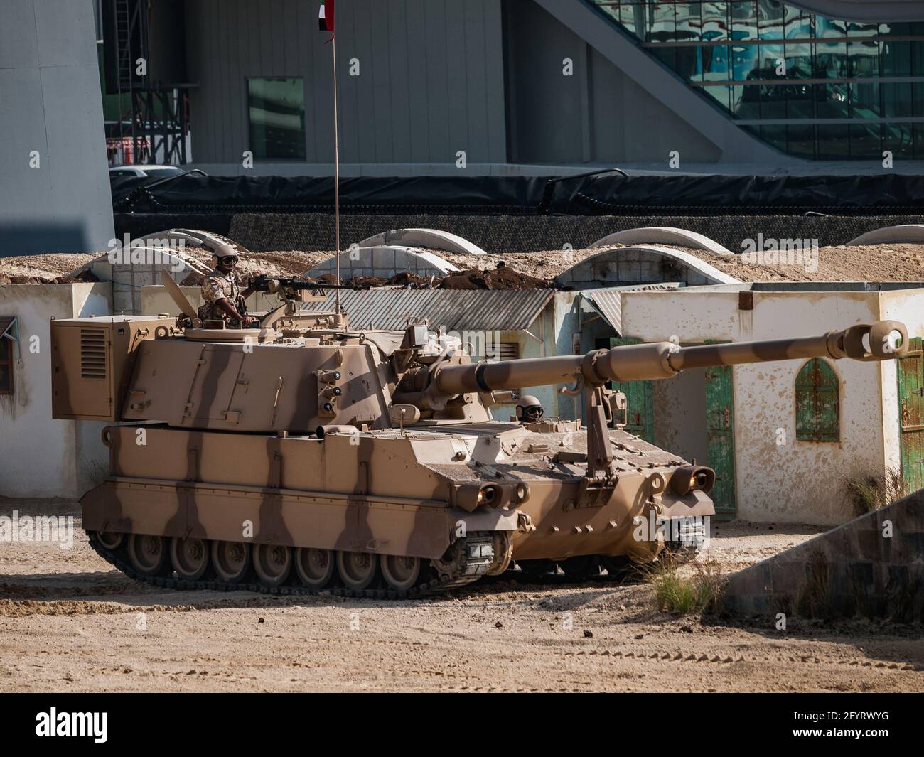 155 howitzer -Fotos und -Bildmaterial in hoher Auflösung – Alamy
