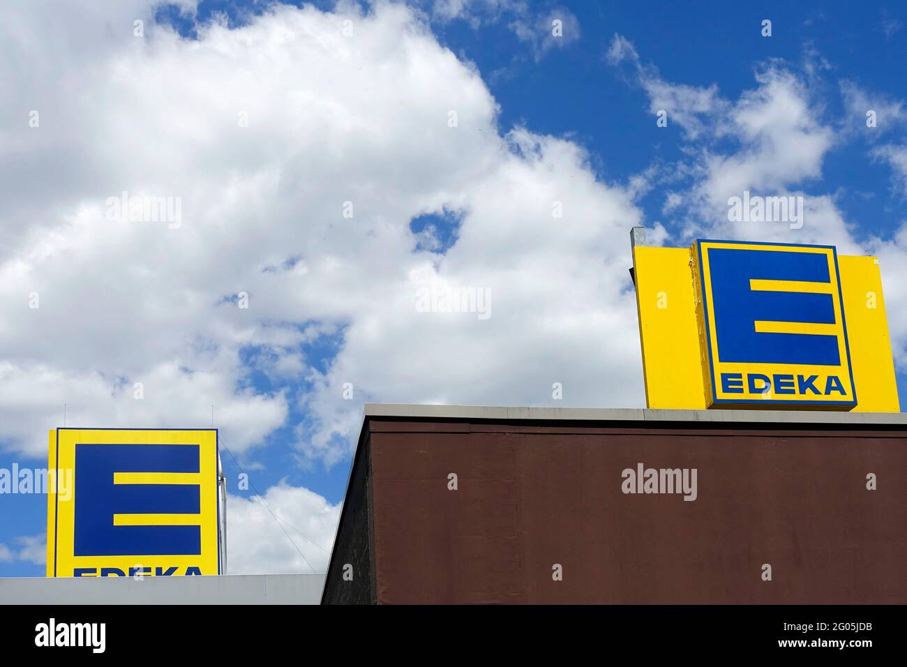 Edeka logo -Fotos und -Bildmaterial in hoher Auflösung – Alamy