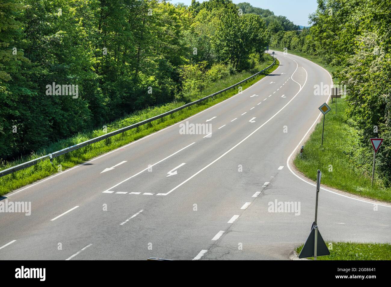 Autofreie straße deutschland -Fotos und -Bildmaterial in hoher ...