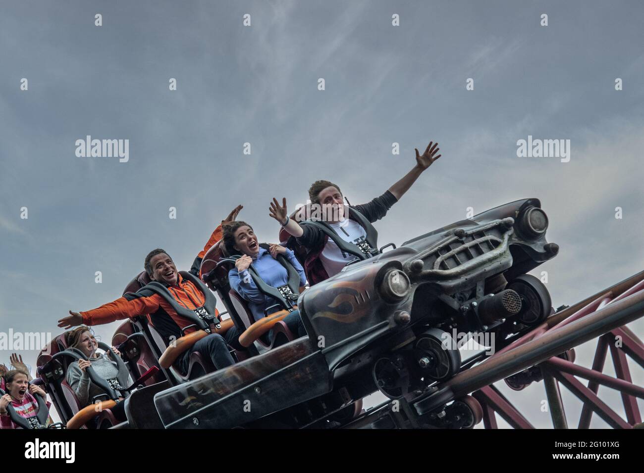 Intamin drop track -Fotos und -Bildmaterial in hoher Auflösung – Alamy