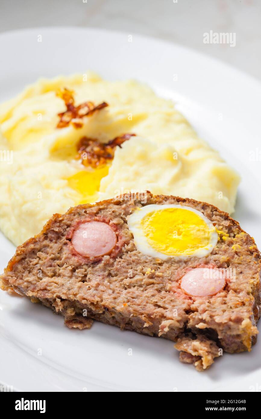 Ei mit wurst -Fotos und -Bildmaterial in hoher Auflösung – Alamy