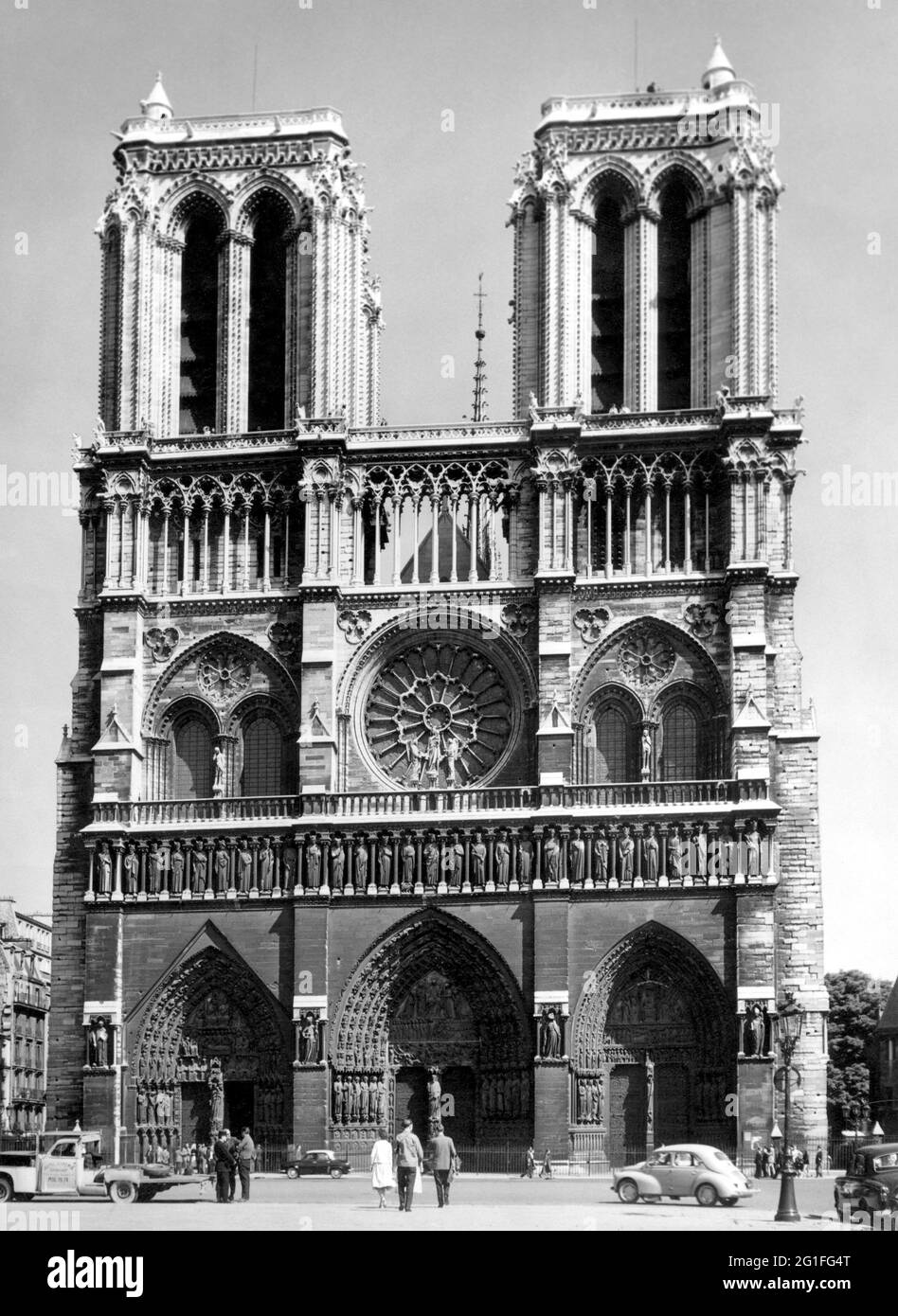 Notre dame de paris 1163 notre -Fotos und -Bildmaterial in hoher ...