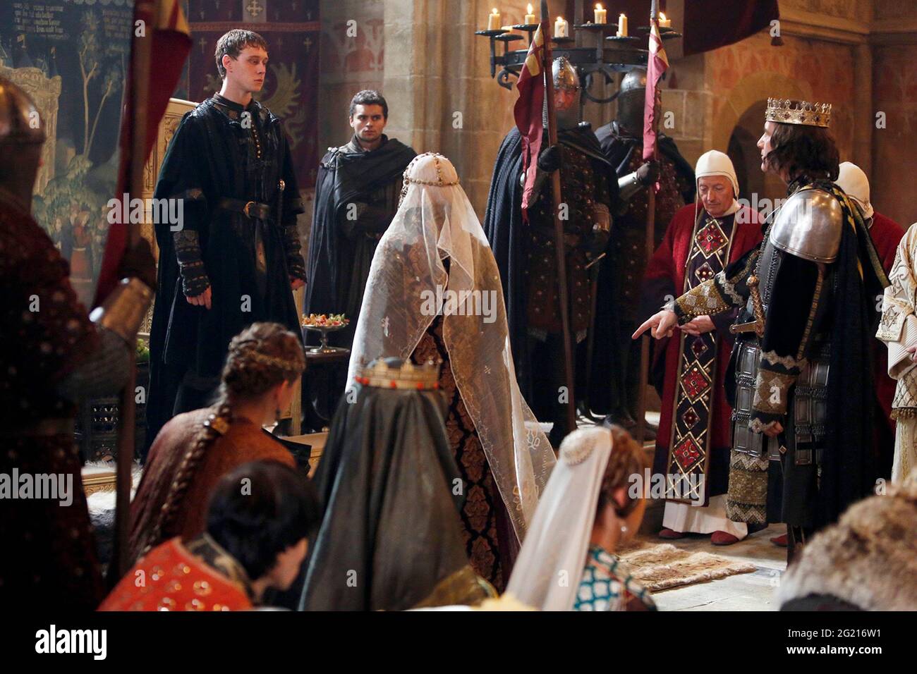 USA. Clive Owen , Naomi Watts und George MacKay im neuen Film ©IFC ...