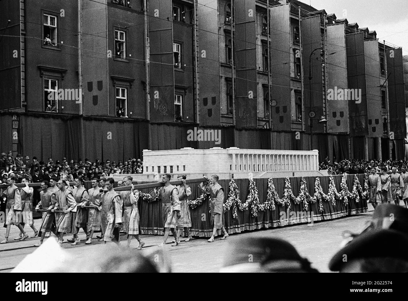 Nazi propaganda der 1930er jahre nazi deutschland Schwarzweiß ...