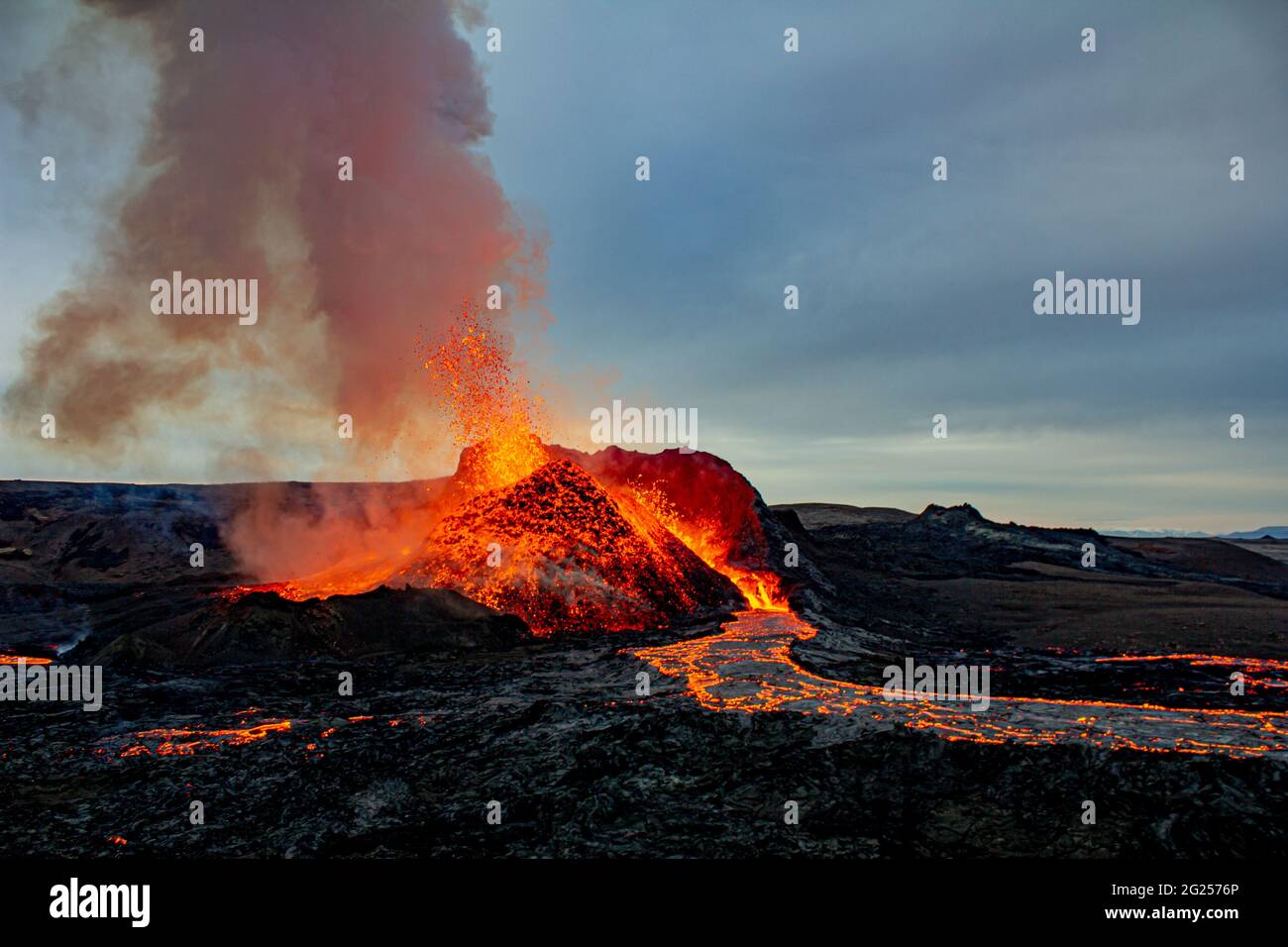 Fagradalsfjall vulkan -Fotos und -Bildmaterial in hoher Auflösung – Alamy