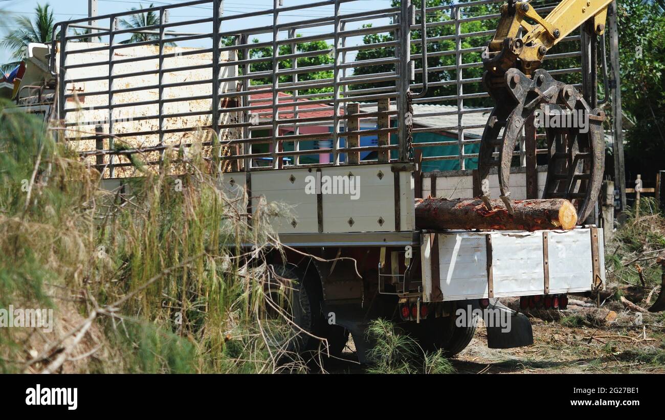 Greifer kran -Fotos und -Bildmaterial in hoher Auflösung – Alamy