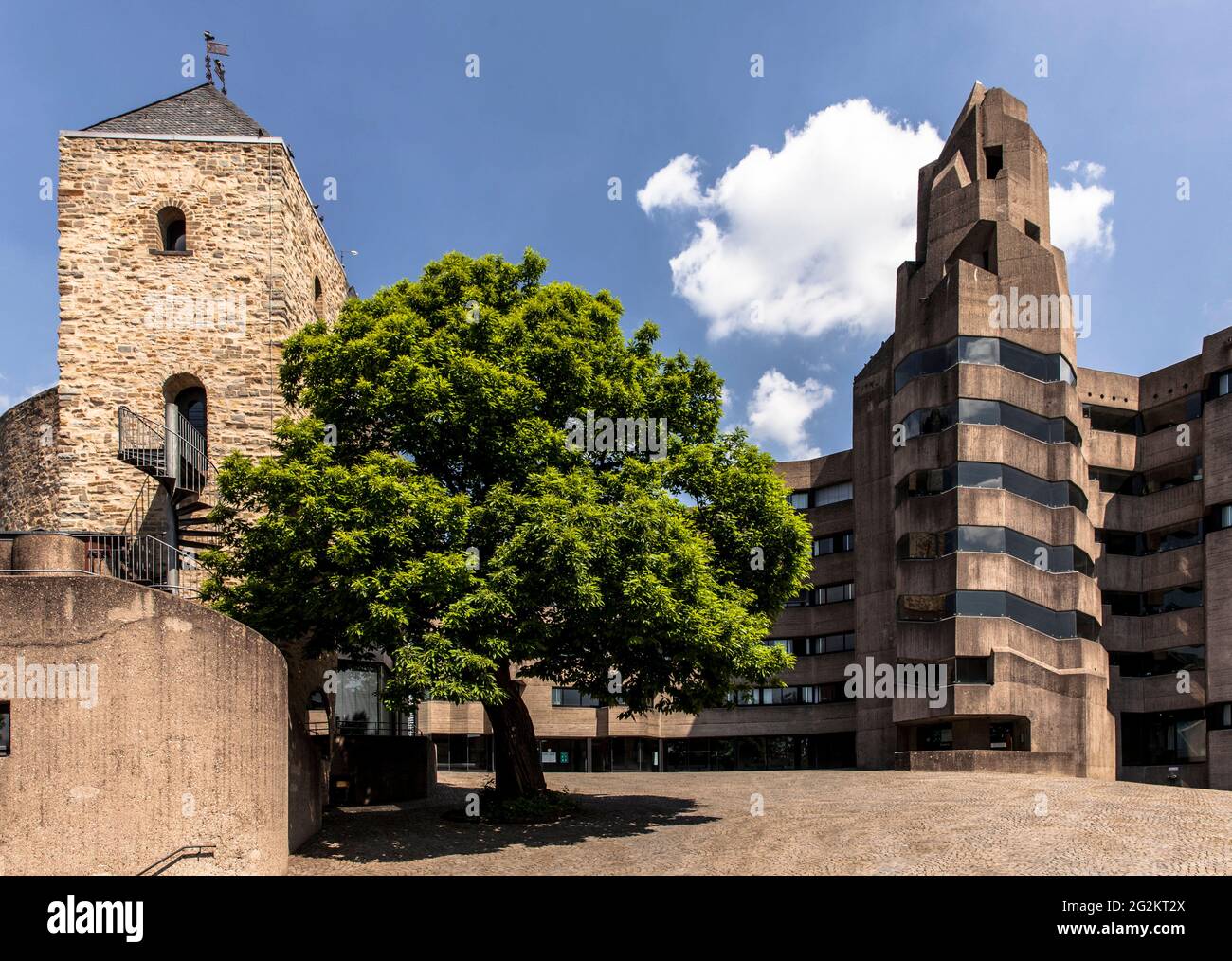 Das Rathaus von Bergisch Gladbach Bensberg, Architekt Gottfried Boehm ...