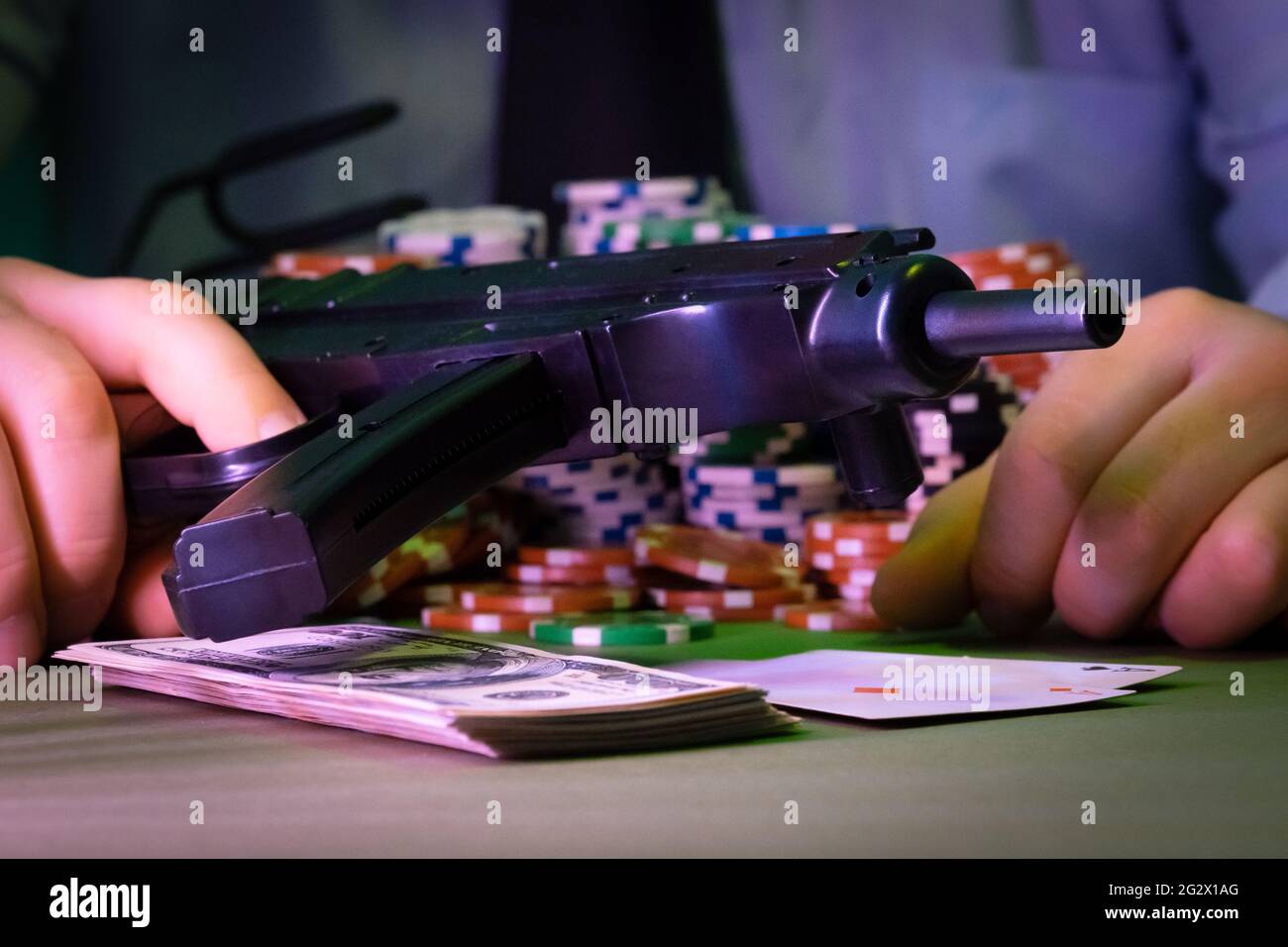 Waffe karte -Fotos und -Bildmaterial in hoher Auflösung – Alamy