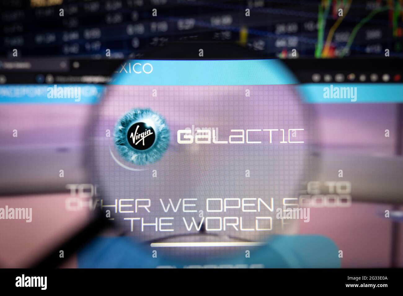 Virgin galactic logo -Fotos und -Bildmaterial in hoher Auflösung – Alamy