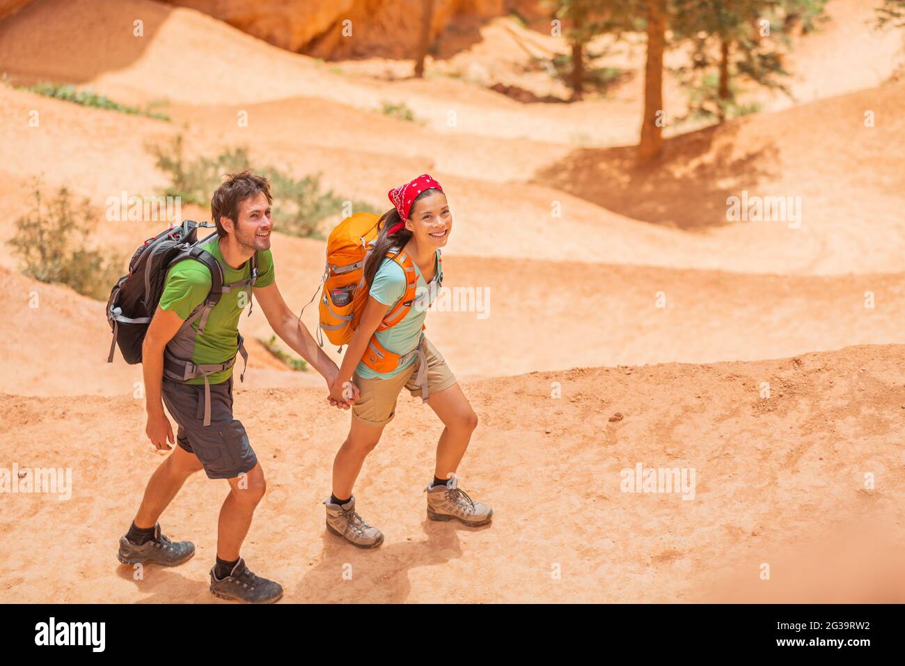 Wandern Paar Wanderer Wandern im Bryce Canyon National Park Trail im ...