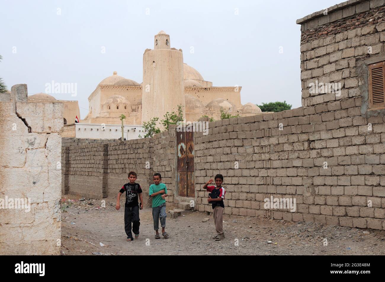 Ein Blick aus der Altstadt von Zabid. Zabid ist eine der ältesten ...