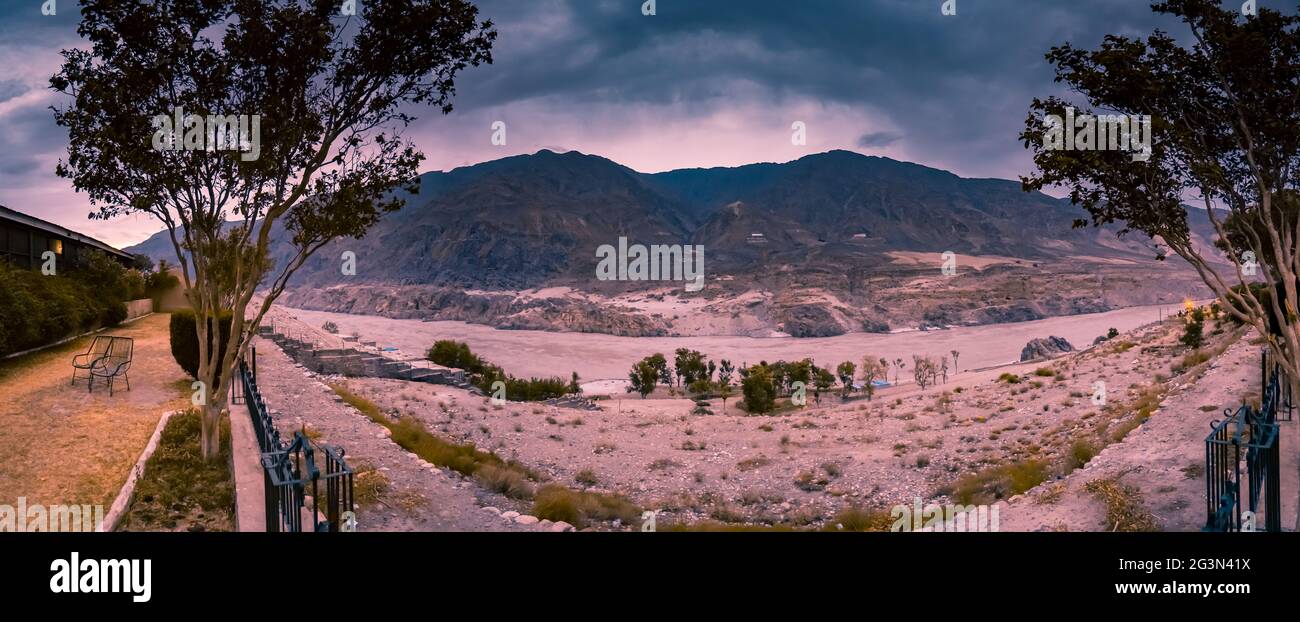 Fluss indus -Fotos und -Bildmaterial in hoher Auflösung – Alamy