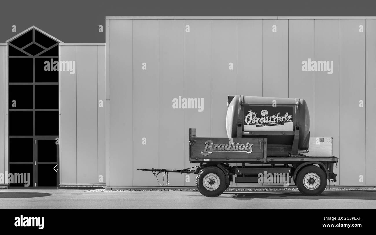 Beer wagon -Fotos und -Bildmaterial in hoher Auflösung – Alamy
