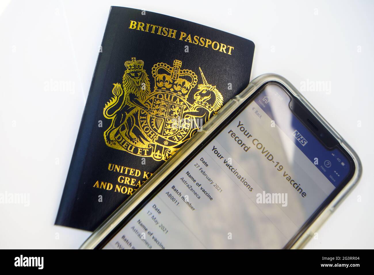 Neuer blauer pass -Fotos und -Bildmaterial in hoher Auflösung – Alamy