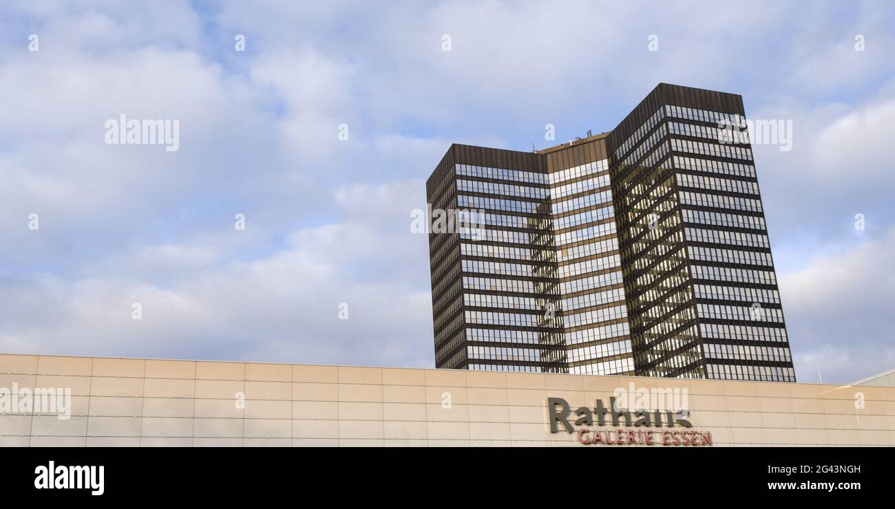 Stadt essen rathaus -Fotos und -Bildmaterial in hoher Auflösung – Alamy