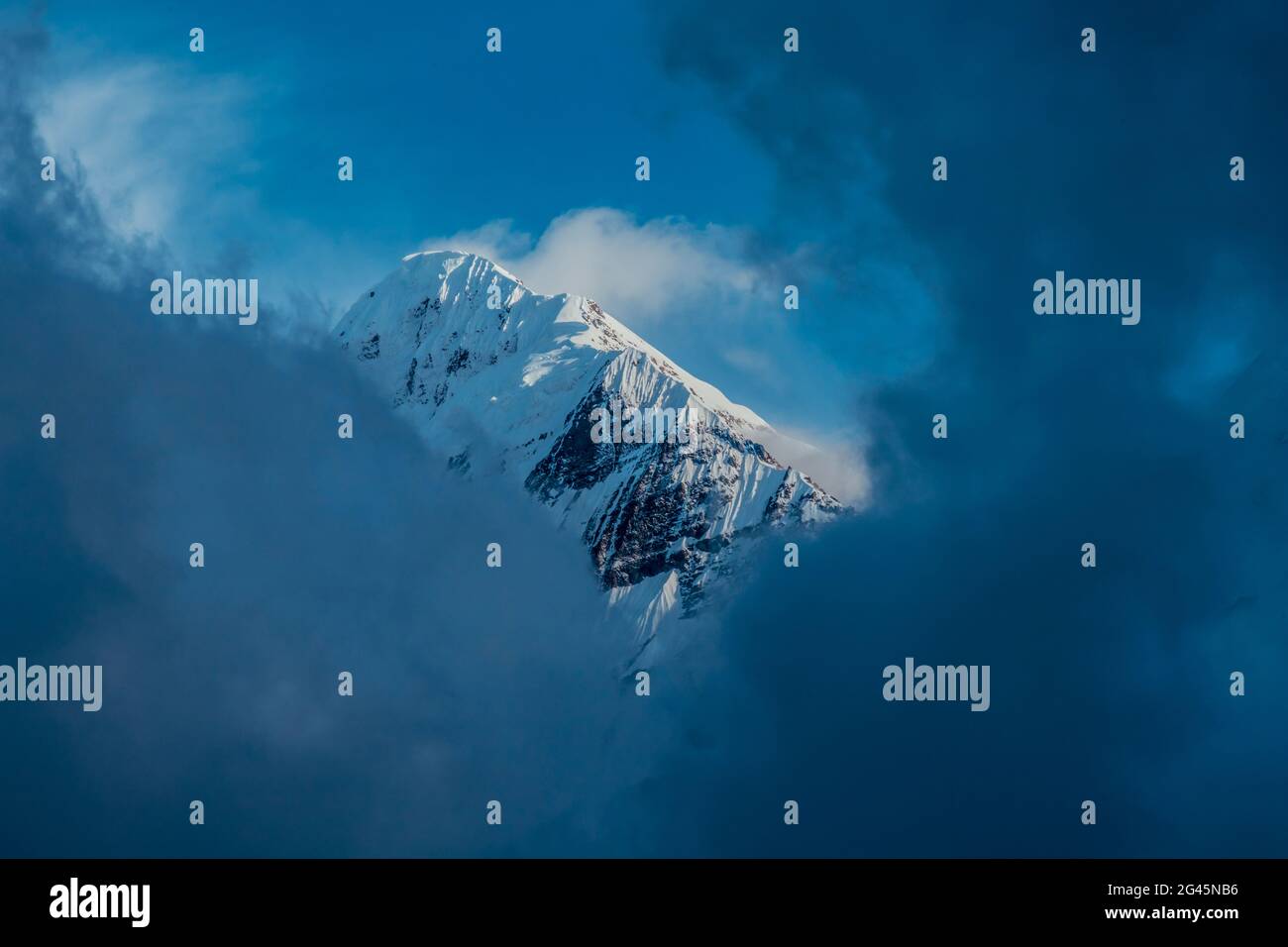 Mount everest nepal -Fotos und -Bildmaterial in hoher Auflösung – Alamy