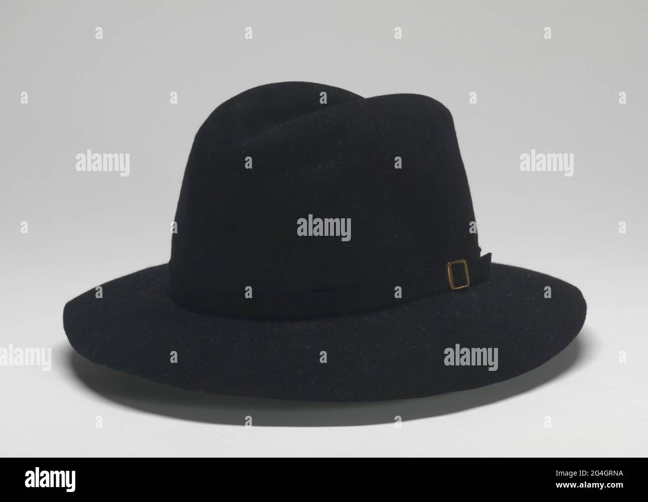 Schwarzes doppelwappen auf dem kopf -Fotos und -Bildmaterial in hoher ...