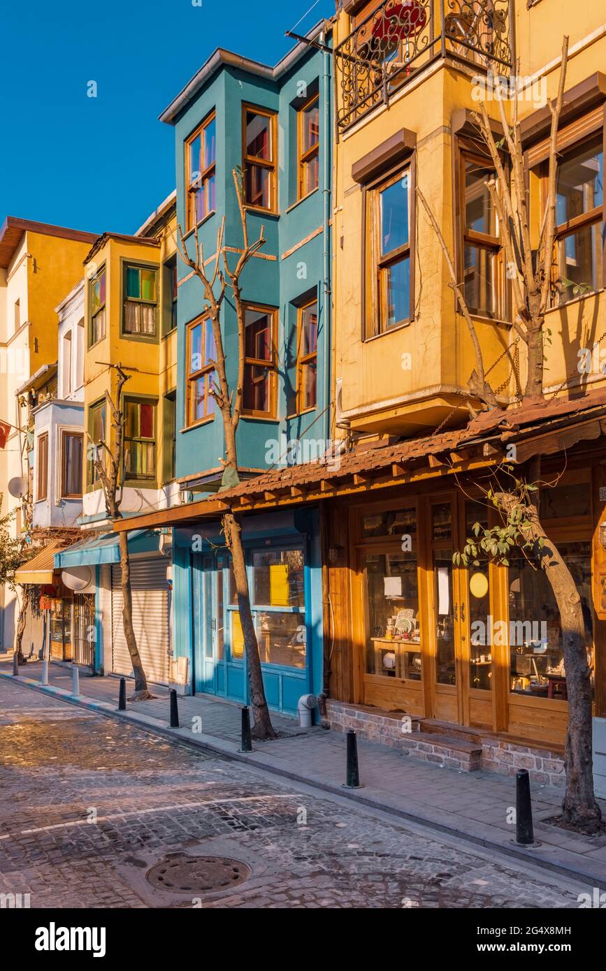 Istanbul street -Fotos und -Bildmaterial in hoher Auflösung – Alamy