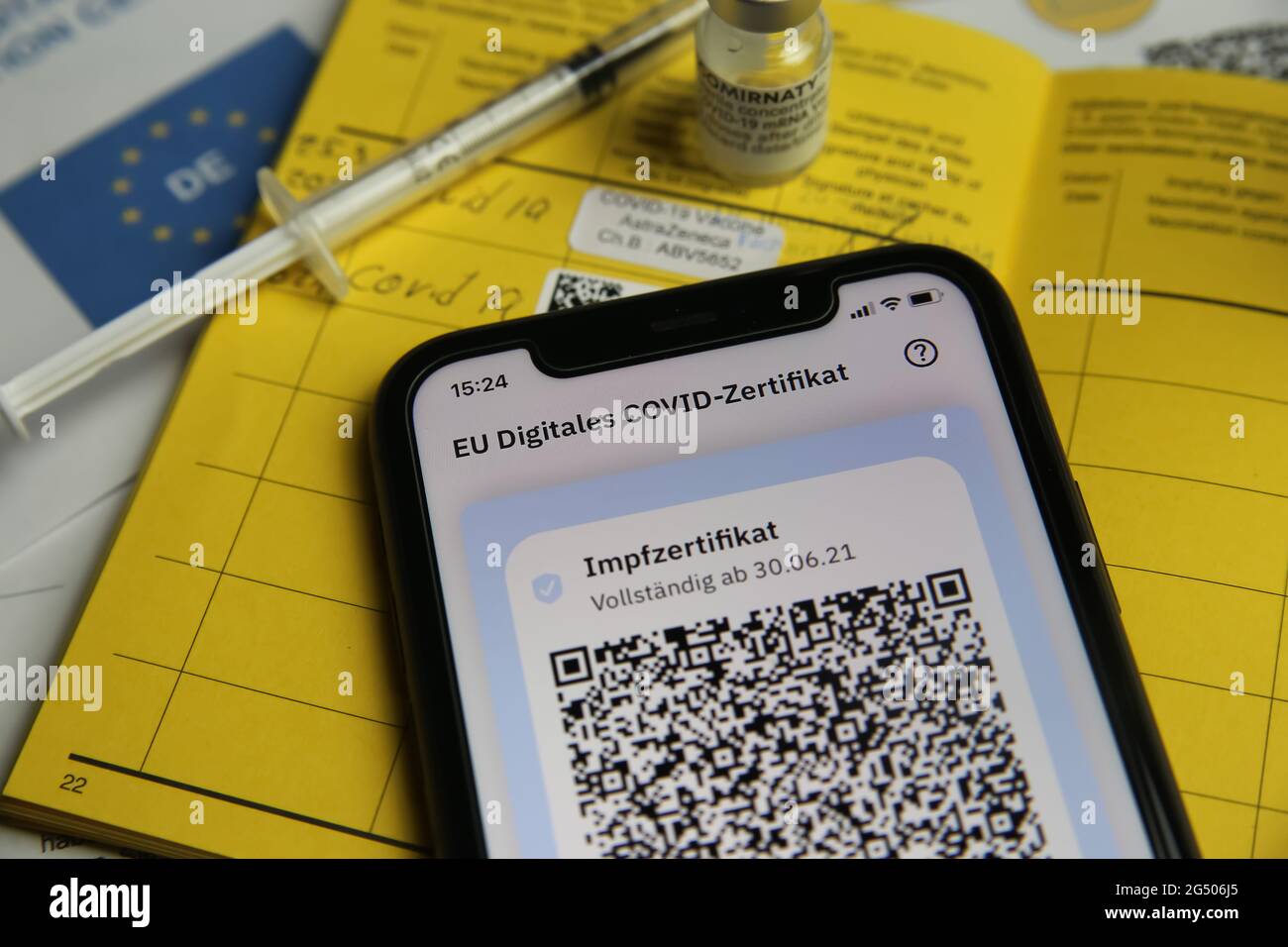 Digitaler Impfpass Deutschland Stockfotos und -bilder Kaufen - Alamy