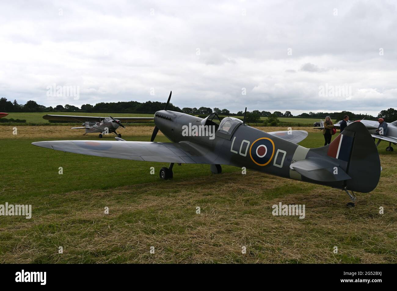 Supermarine Spitfire Mk26, Turweston Airfield, Buckinghamshire, England ...